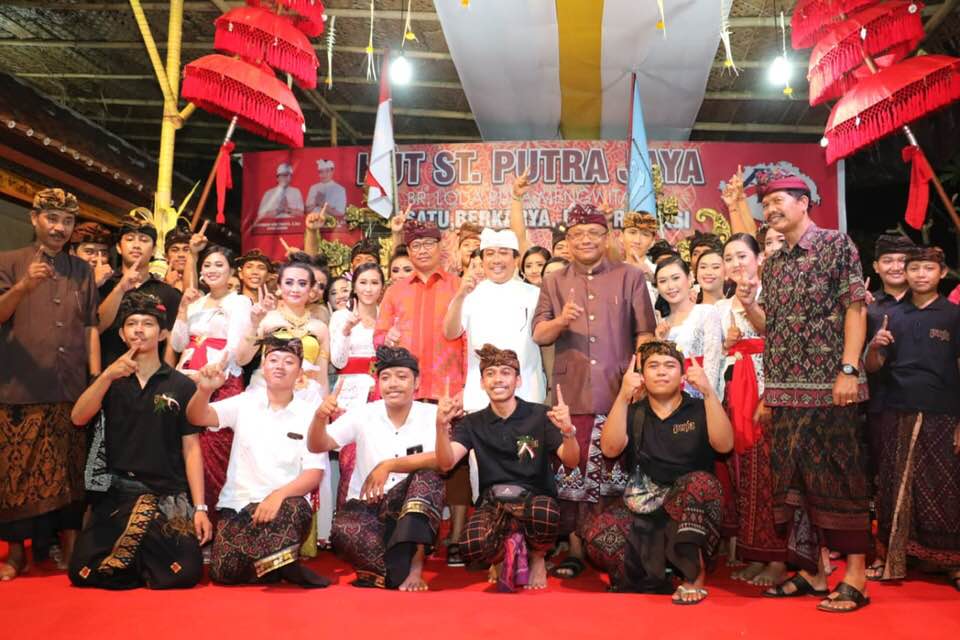 HUT ST. Putra Jaya, Banjar Loda Pura, Mengwitani, Kabupaten Badung ...