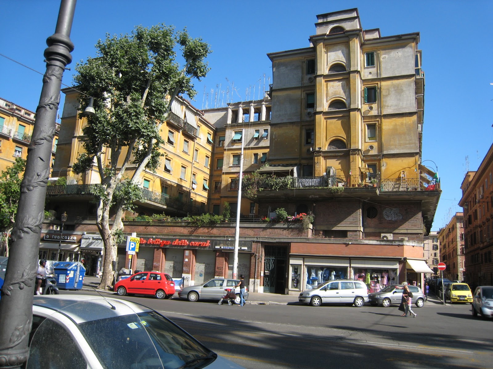 Rome the Second Time: Trionfale: A Rome "Suburb"