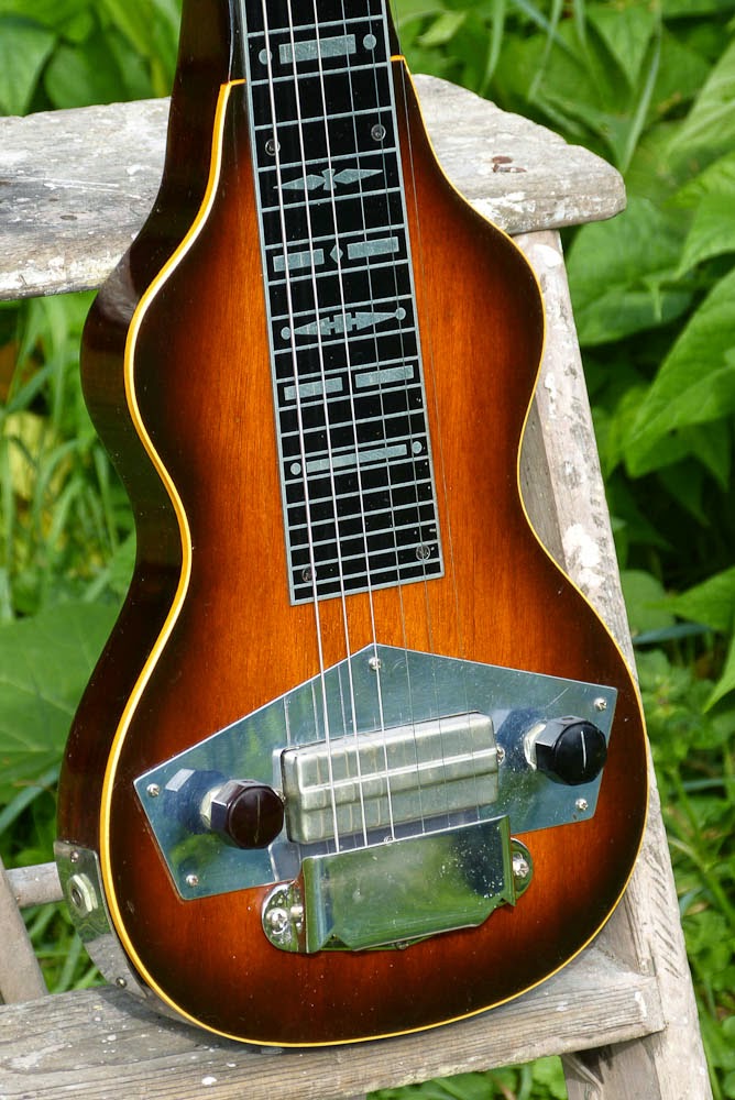 c.1941 Gibson EH-125 Lap Steel Electric Guitar