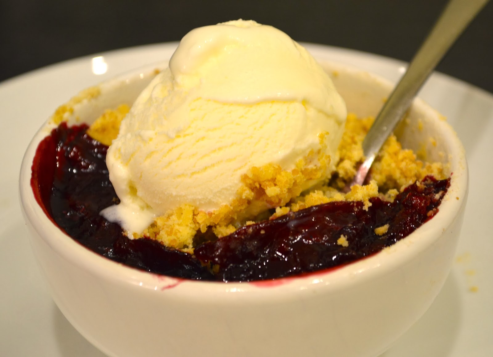 Photograph SLR: Individual Jumbleberry Crumbles