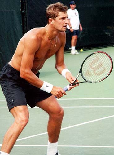 kenneth in the (212) jump: The Beefcake of Belarus: Max Mirnyi