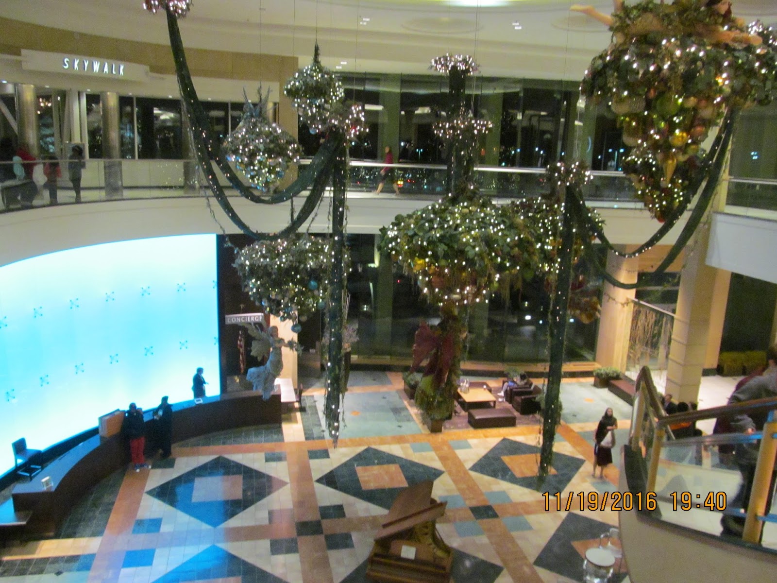 Trip to the Mall: Somerset Collection- (Troy, Michigan)
