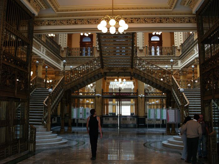 AMorillas: Ensayo - Lenguaje arquitectónico: PALACIO POSTAL