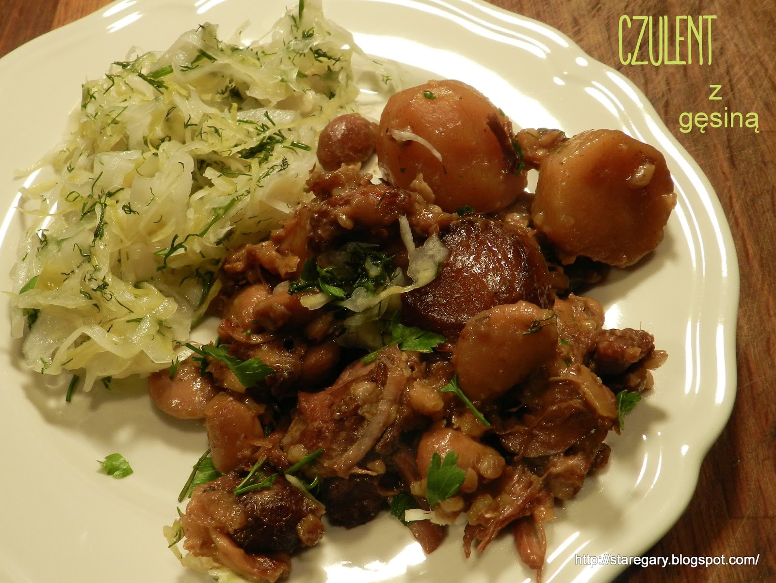Czulent z gęsiną z wolnowaru | Stare Gary
