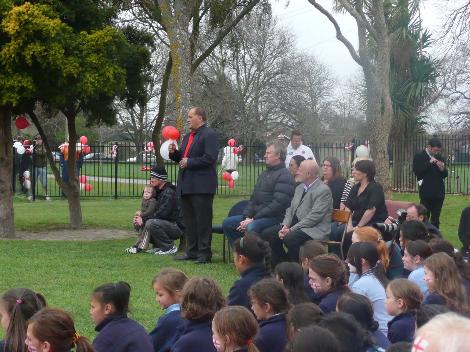 Woolston School Blog: England Rugby Team Visits Woolston School