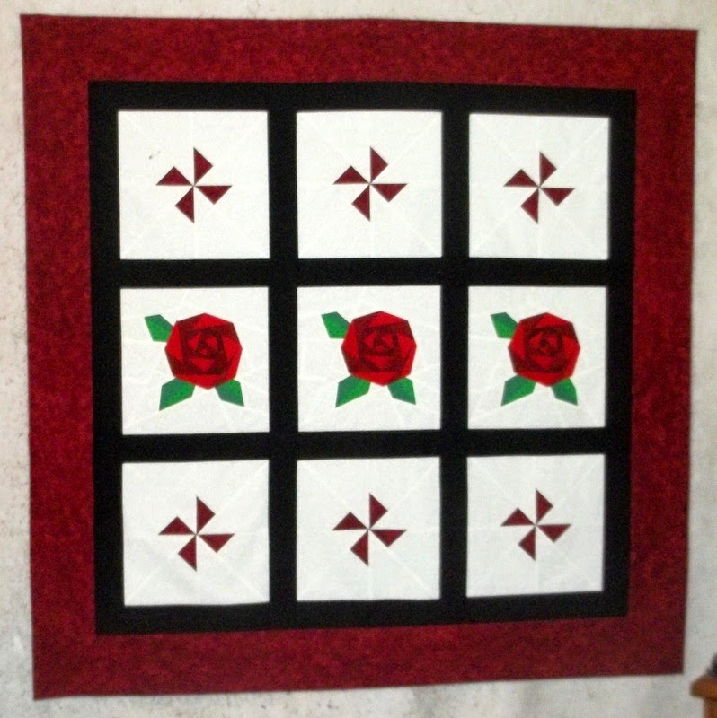 Traveling Quilter: Roses For Kathleen - Quilt Finish
