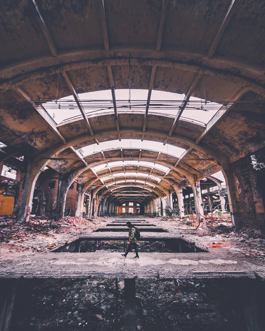 Belajar Fotografi: Pengertian Tentang Urban Exploration (Urbex) Photography