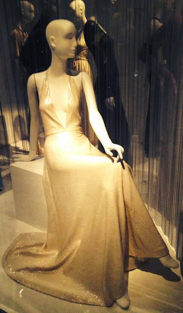 Idiosyncratic Fashionistas: Yves Saint Laurent + Halston: Fashioning ...