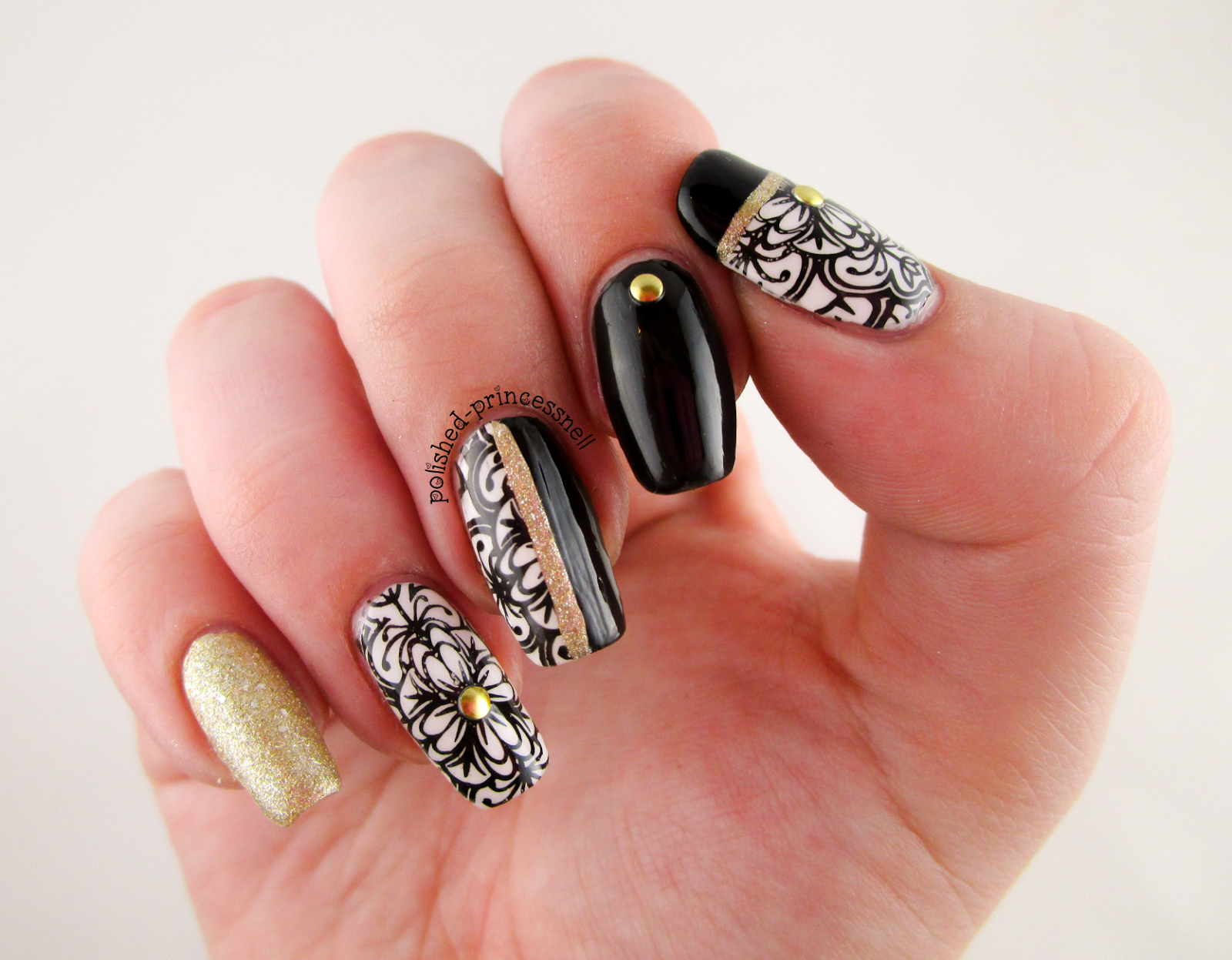 Polished Princessnell: Classic Monochrome Nails