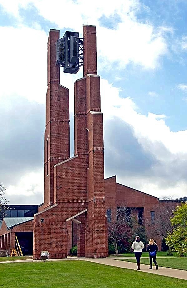 Photo Potpourri: Game Day:On campus at Taylor University