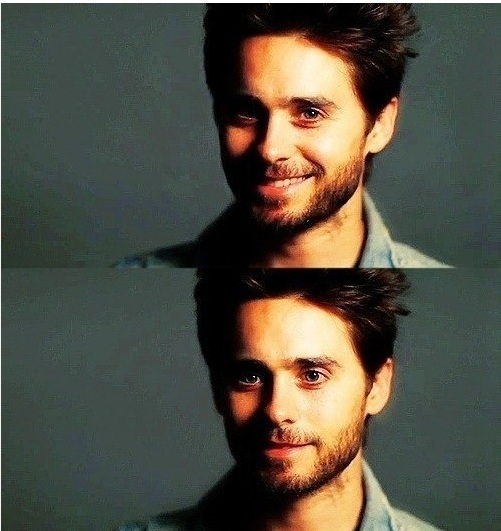 Fate and Faith: Sunday Sundries--Scruffy Eye Candy Edition