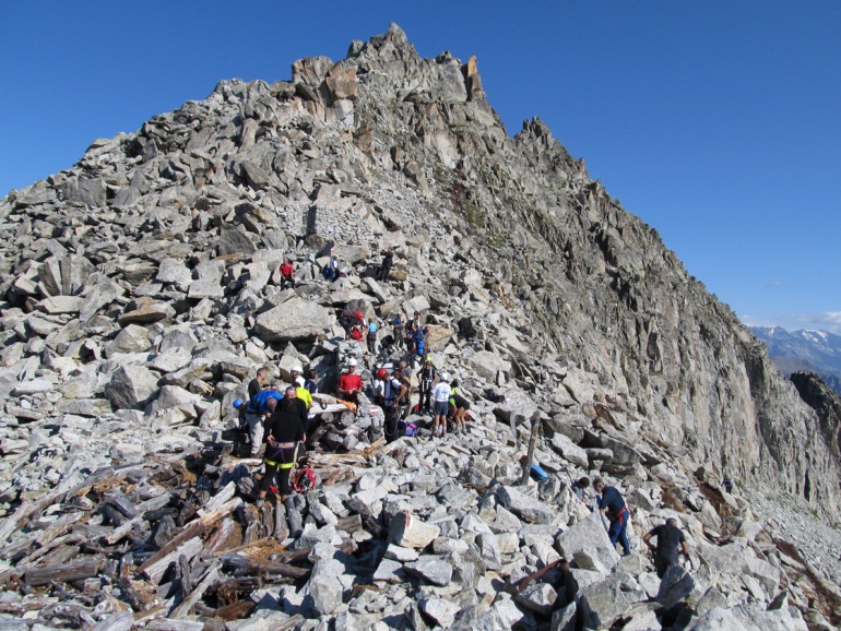 Escursionismo a 360°: Il Sentiero dei Fiori e Cima Payer (EEA)