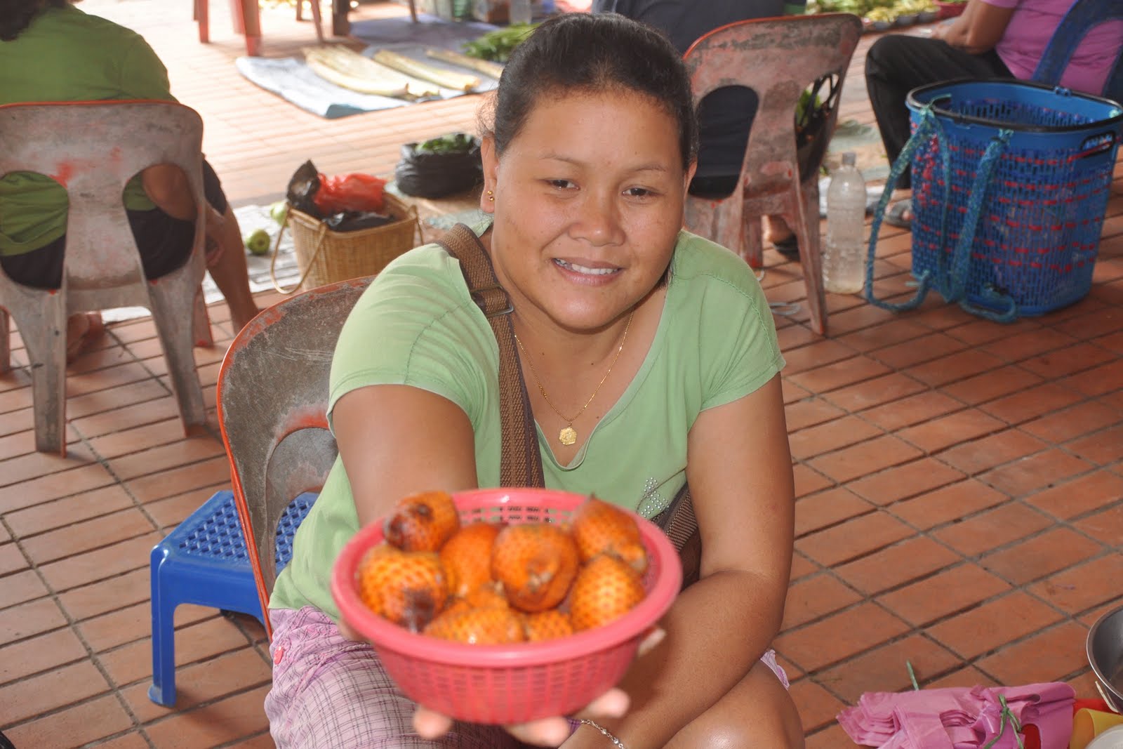 Market Teresang Kapit; Exotik dan Unik