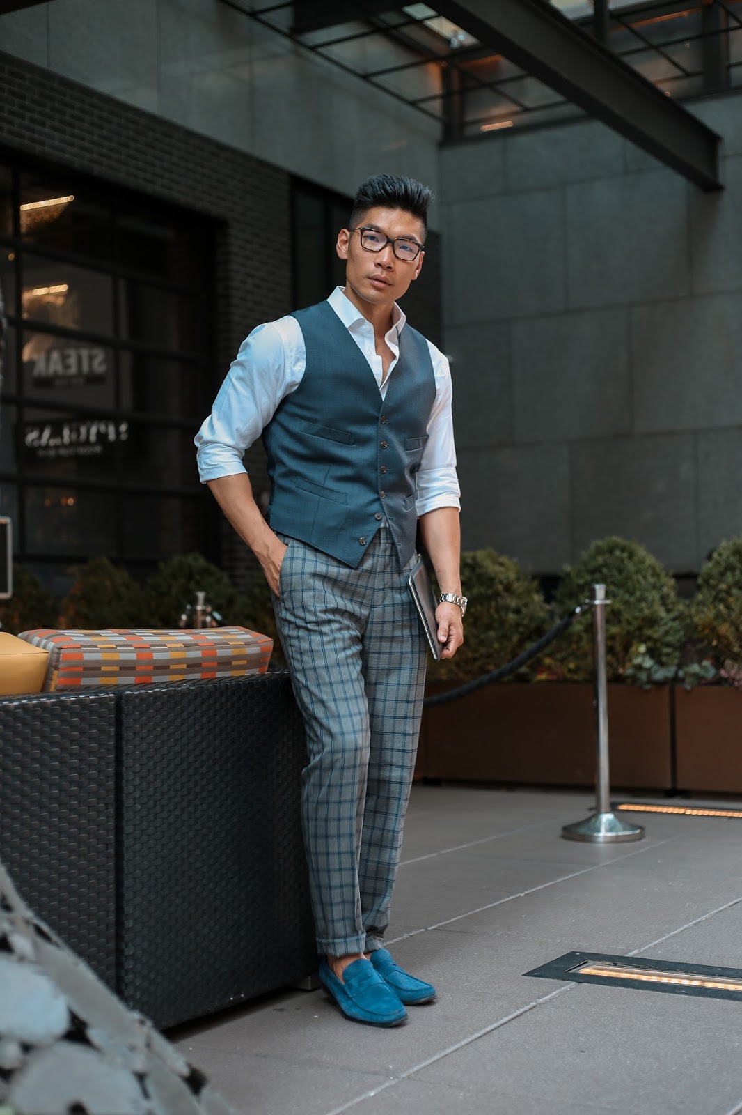 Two Ways to Wear Patterned Suit — LEVITATE STYLE