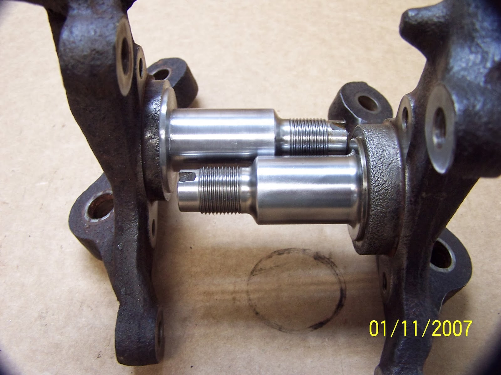 MiataV8 Conversion: Five Lug Conversion