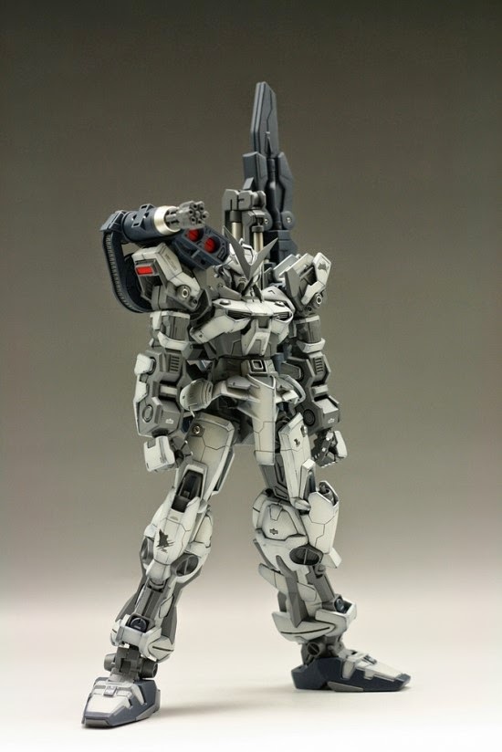 Custom Build: NG 1/100 Gundam Astray Red Frame "Full Weapon"