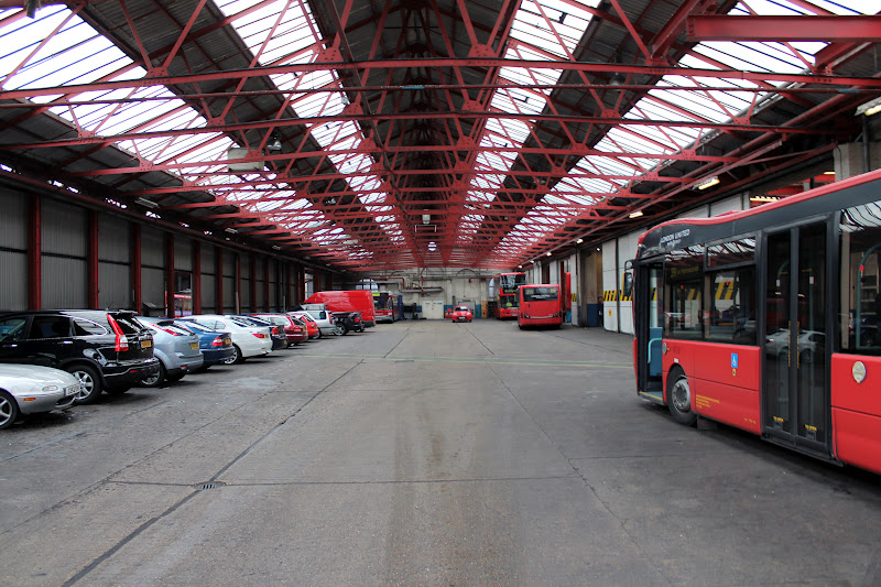 The Circle of London : London United Stamford Brook Garage [V]...Revisit!