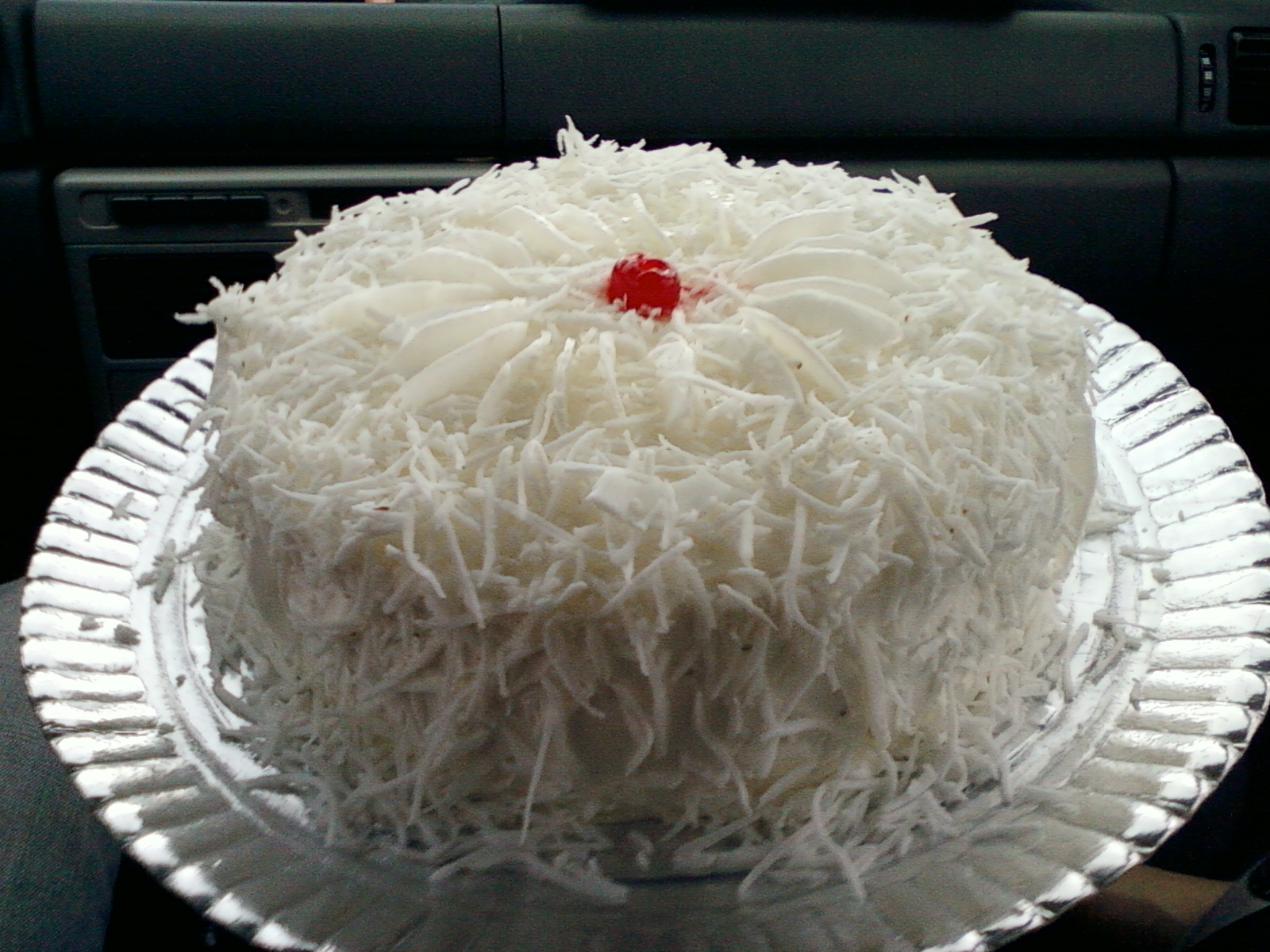 Izinha Sguarezi - Cake Designer: Bolo de Côco