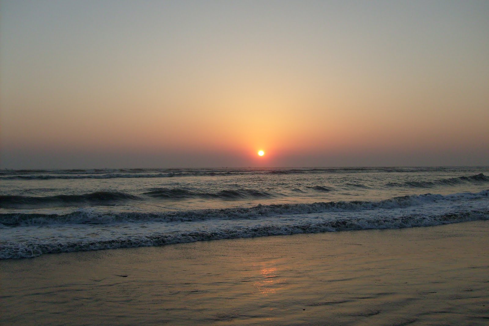 Travel & enjoy the natural beauty.: Cox's Bazar - The Longest sea-beach ...