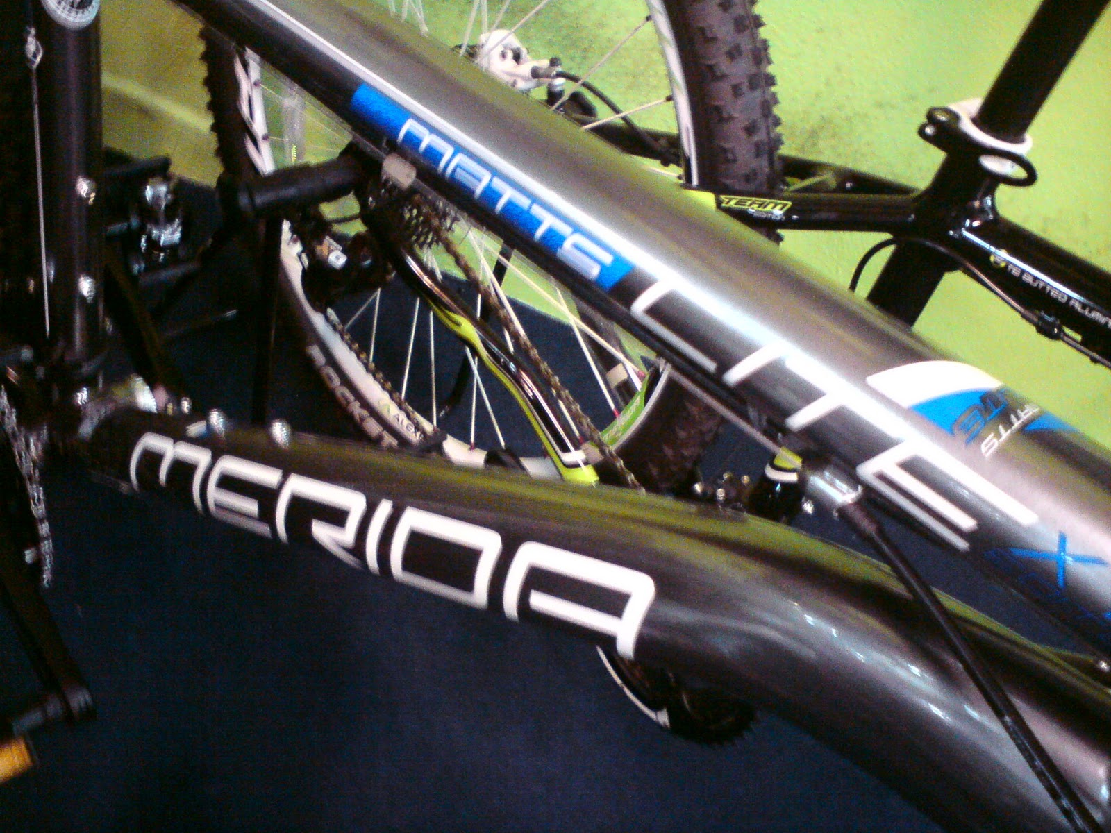 My Food Guide & Cycling Blog: Merida Matts Lite XT (2012)