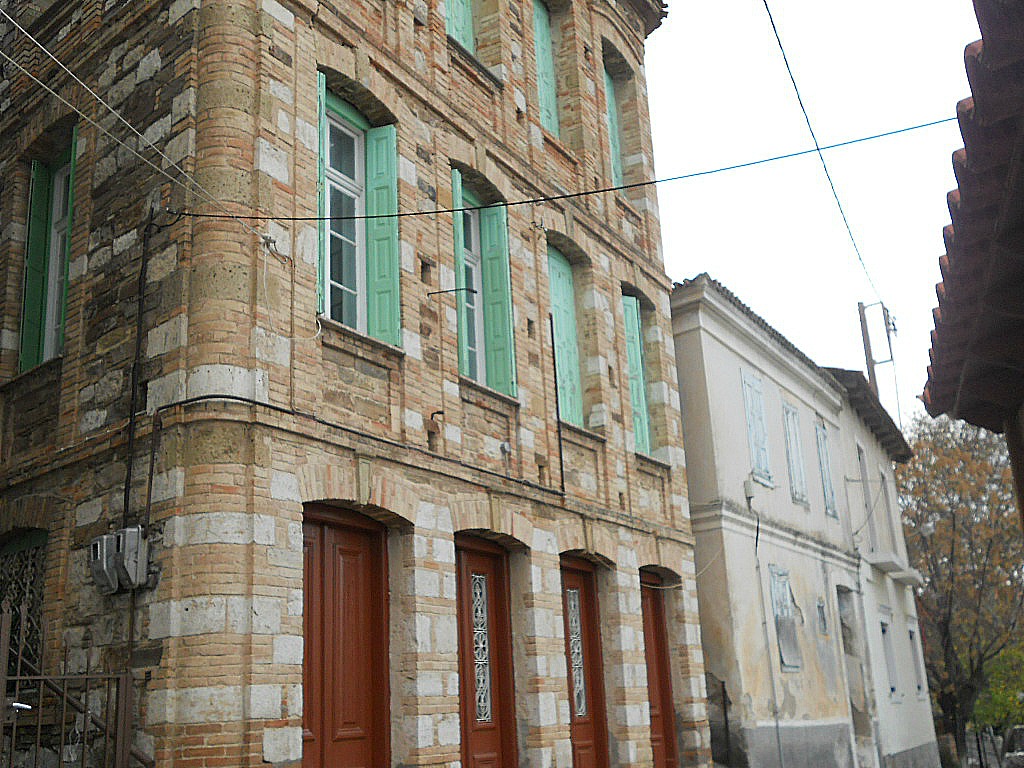 Seattle...Samos...Ambelos: Village Walk through- Lekka