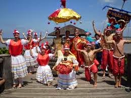 Festas do Brasil: MARACATU-DANÇA FOLCLÓRICA DO BRASIL