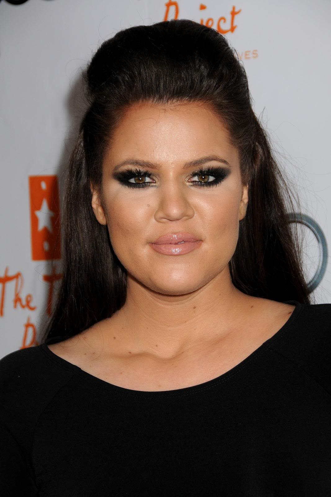 Kim Kardashian Blogs: Khloe Kardashian Celebuzz