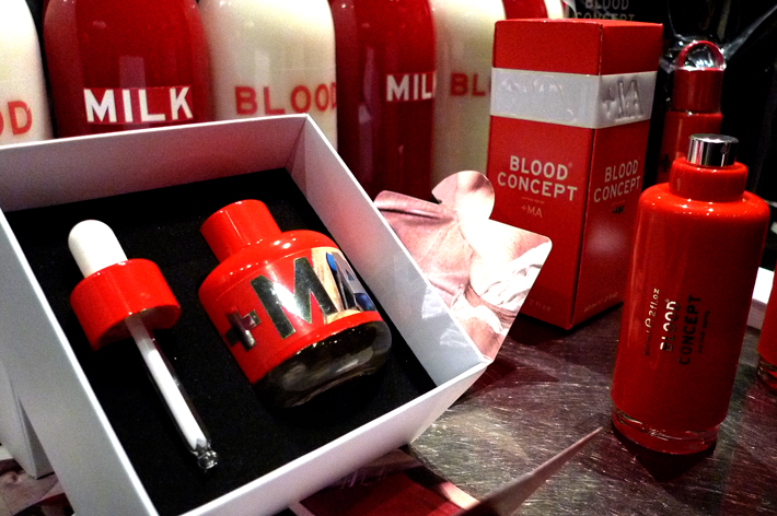 Between you and me: Red+Ma : Blood Concept @ Antonioli