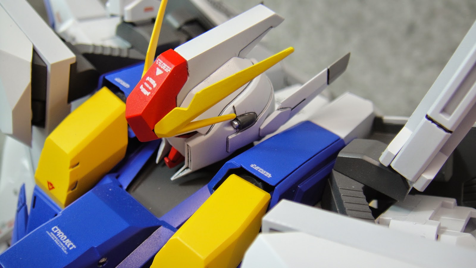 MC Model 1/144 RX-105 xi Gundam Custom Build