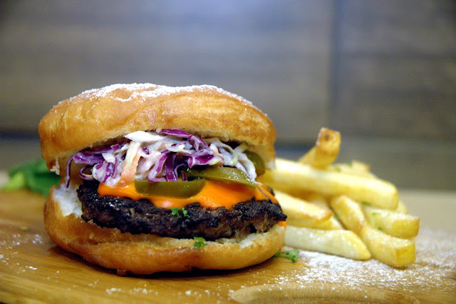 DUDE FOR FOOD: Spinning Comfort Food at Splice