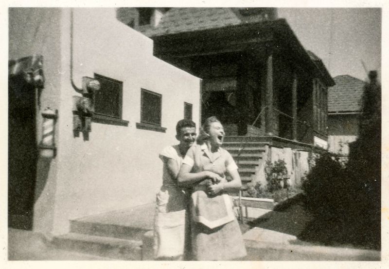 You Make Me Laugh! Here Is a Cool Snap Collection of People Laughing in ...