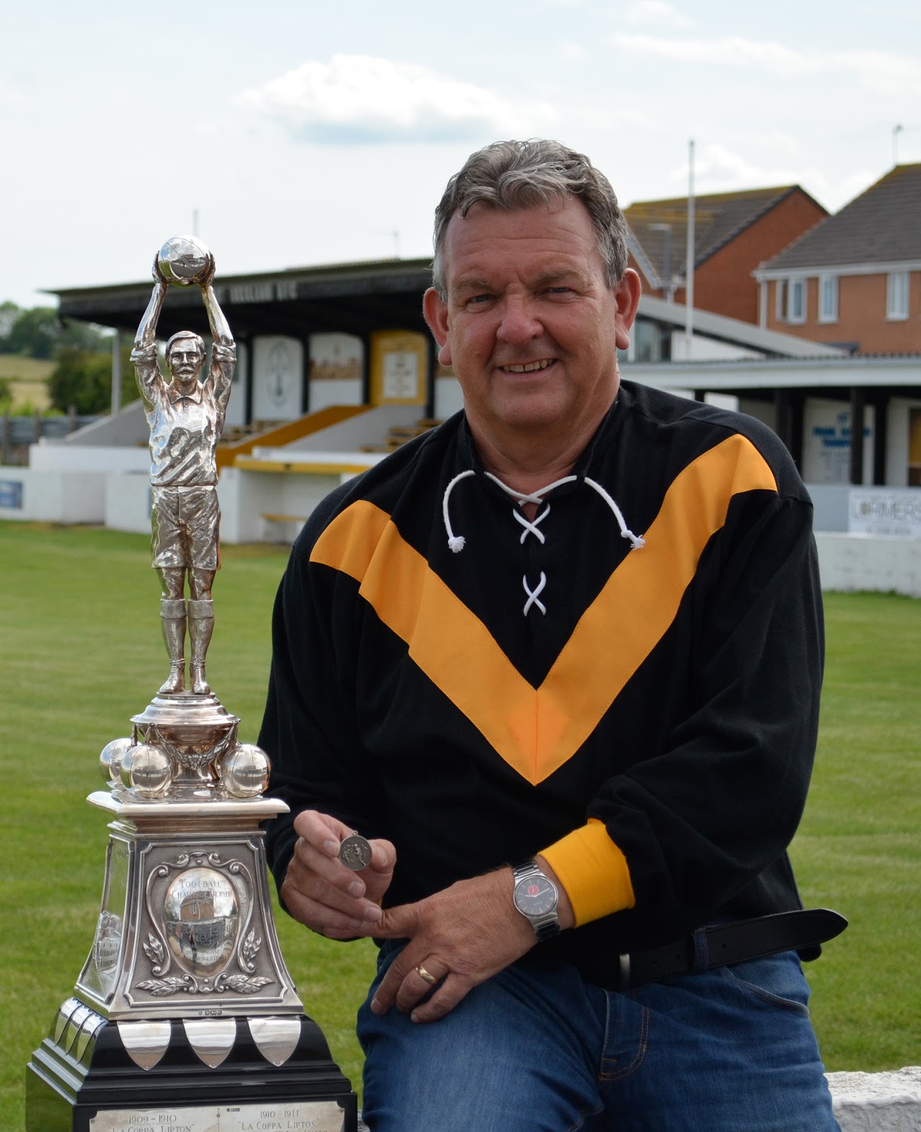 Teesdale Mercury: West Auckland FC fan snaps up rare cup medal for £4,000
