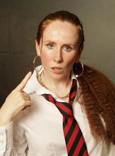 Baby Boudoir: Am I bovvered?