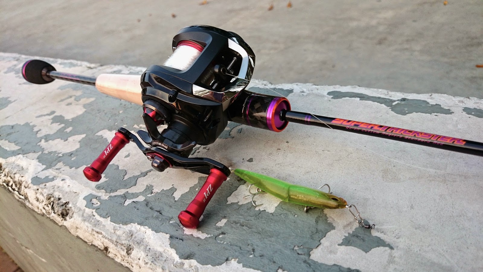 LURE × STYLE: Daiwa SS Air × Jackson Super Trickster on the water