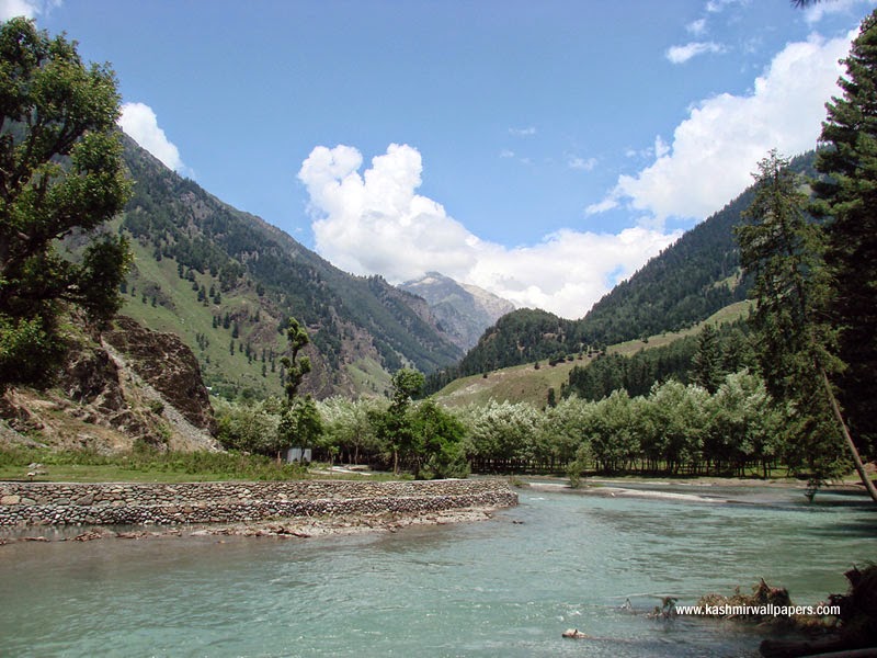 HD WallPapers: Most Beautifull Places Of Pakistan HD WallPapers