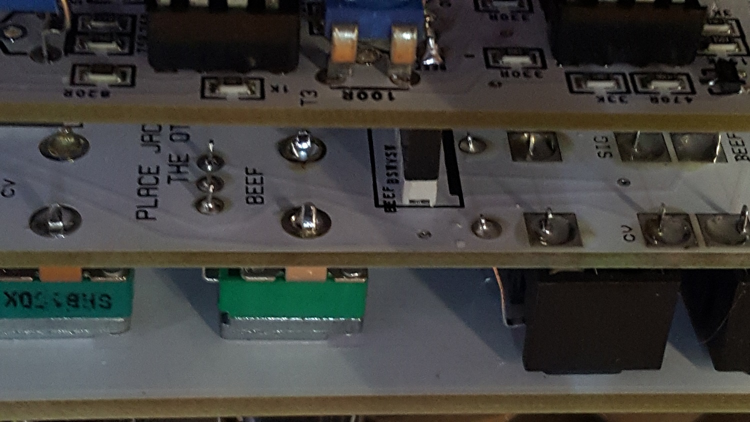 nonlinearcircuits: Mogue mixer & VCA