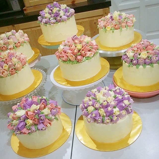 bzeecake.blogspot.com: Jom belajar buat bunga Tulip guna cream sedap ...