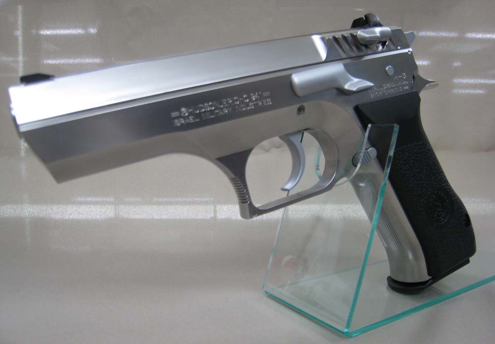 Jericho 941 Pistol | Top Guns