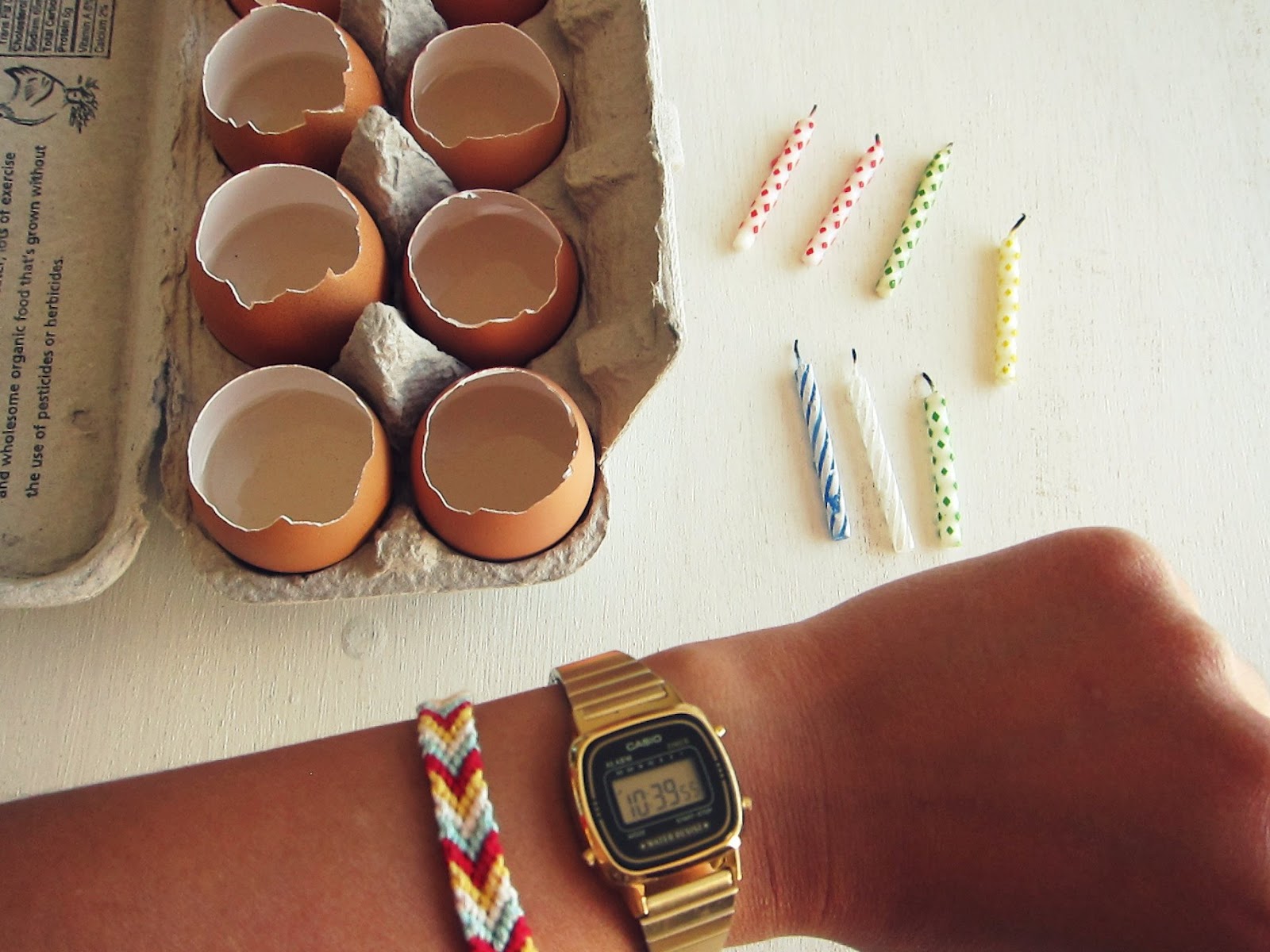 ECO MONSTER: Egg Shell Candle Tutorial