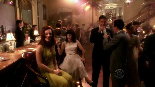 Lady Pin(k) Up: Cold Case: Pin up girl