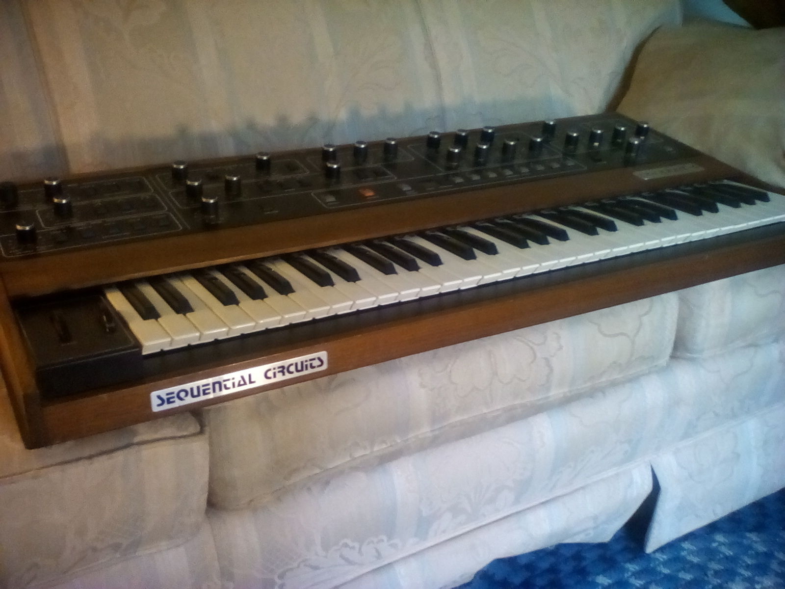 MATRIXSYNTH: Sequential Circuits Prophet-5 Keyboard Synthesizer Rev 3.2 ...