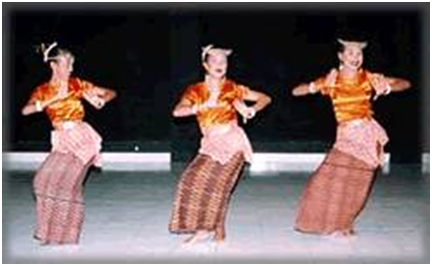 Tarian Tradisional HOPONG (NTT) | JAGO COPY BLOGSPOT