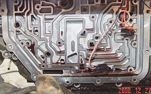 阿丁的 Taurus DIY: Taurus AX4N DTC P0761 變速箱沒有四檔的問題