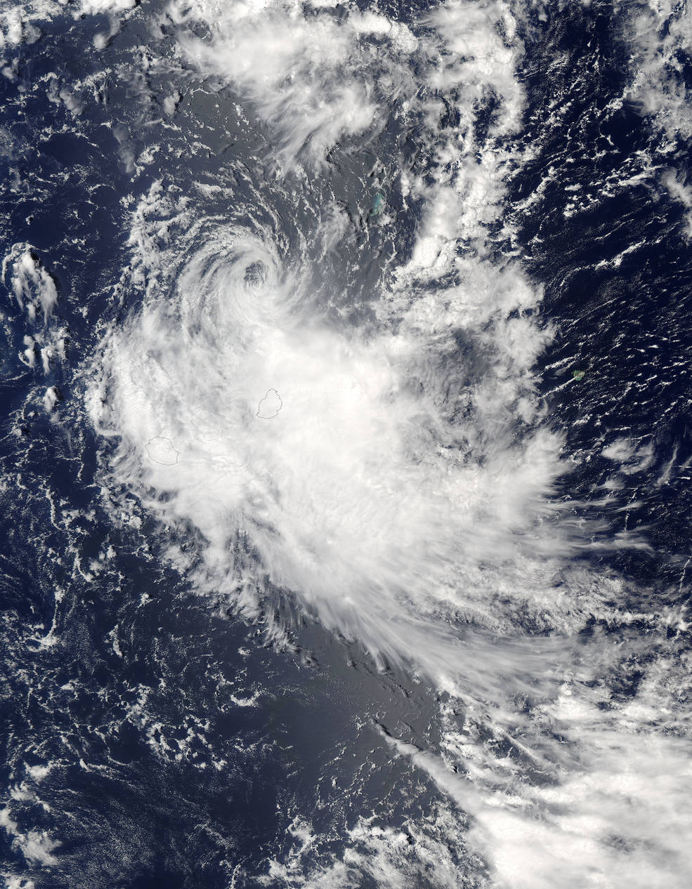 The Big Wobble : Tropical Cyclone Carlos (04S) ends 6 month drought of ...