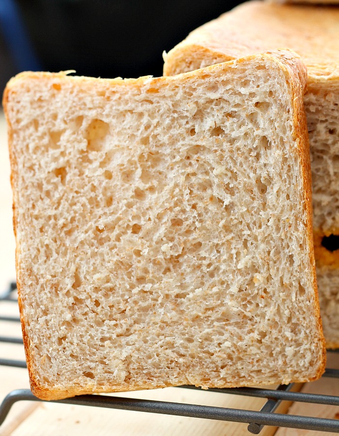 Bouchon Bakery's 2 in 1 pullman loaf