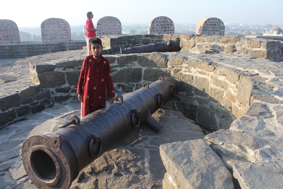 Journeys across Karnataka: Gulbarga Fort