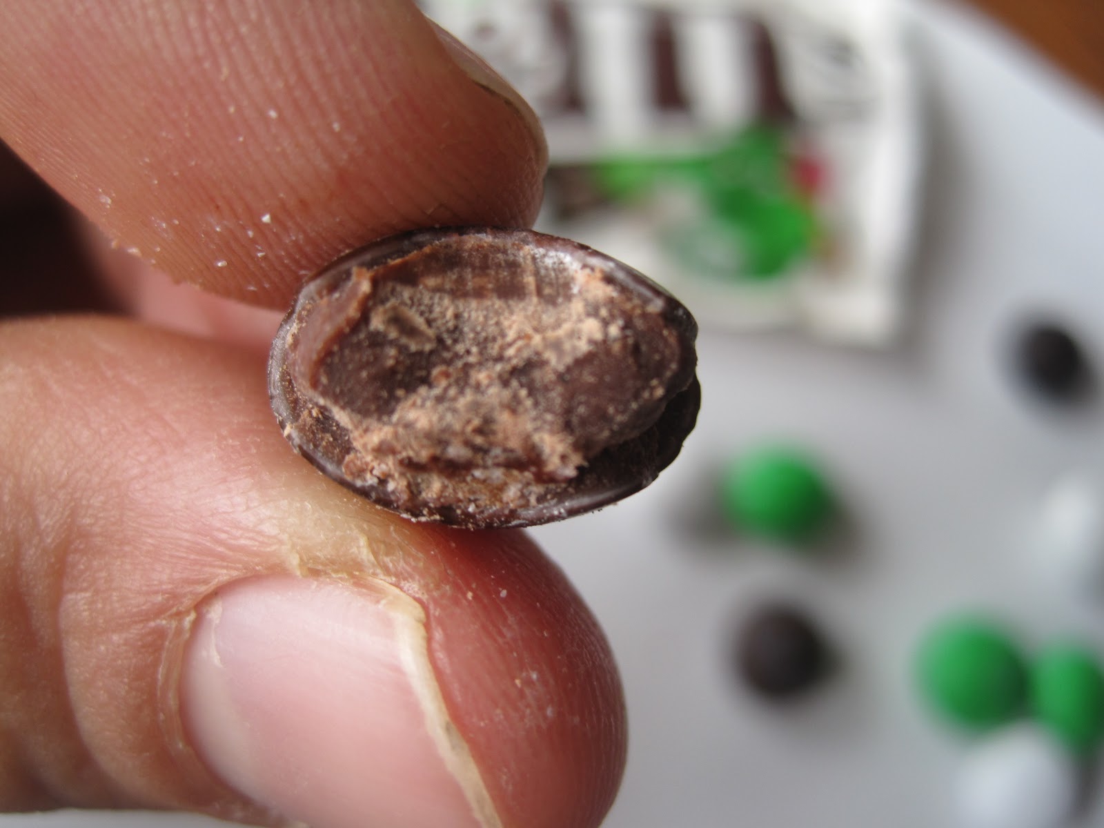 Walking The Candy Aisle: M&M's Coconut review