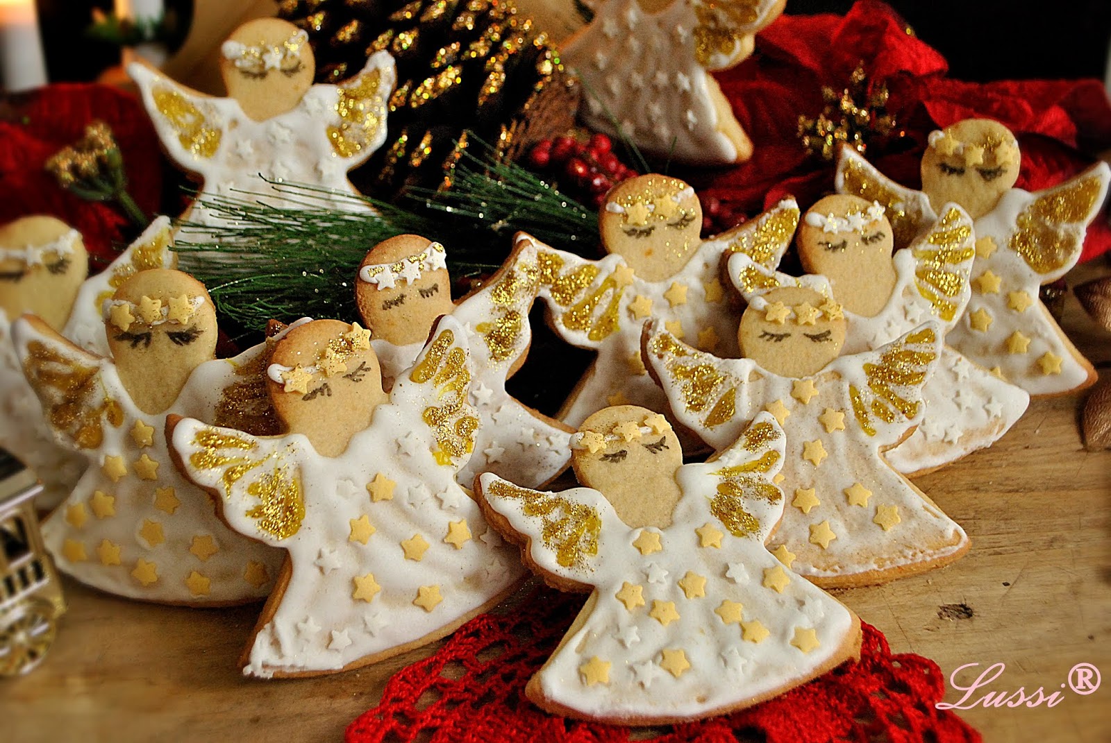 Lussi`s World of Artcraft: Коледни бисквити "Ангелчета" / Christmas ...