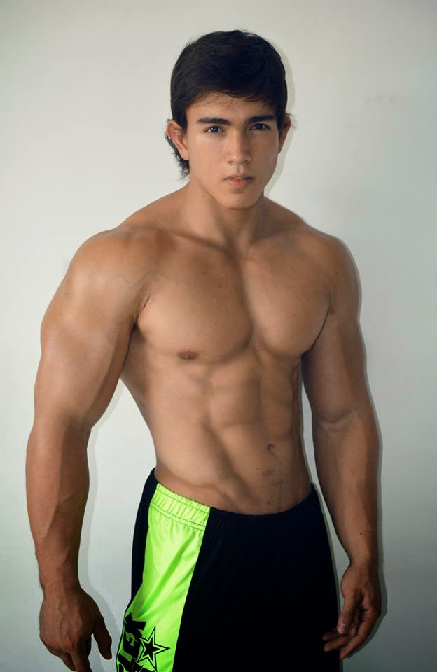 the beauty of male muscle: Roman