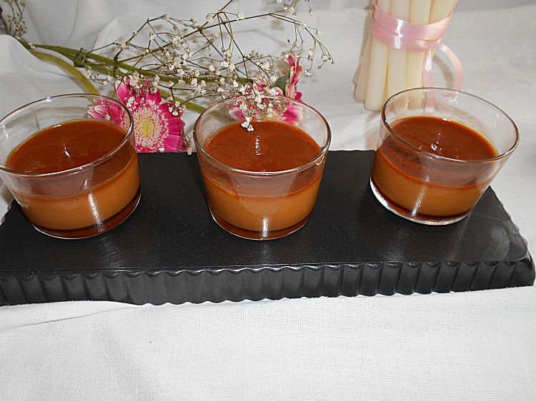 Petits pots de crème au caramel Coisas simples são a receita ...